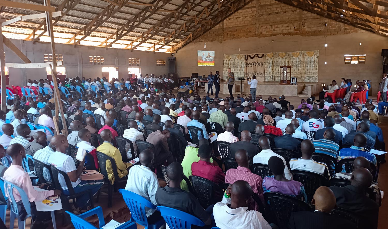 CfaN: 6 Gospel Campaigns in Congo